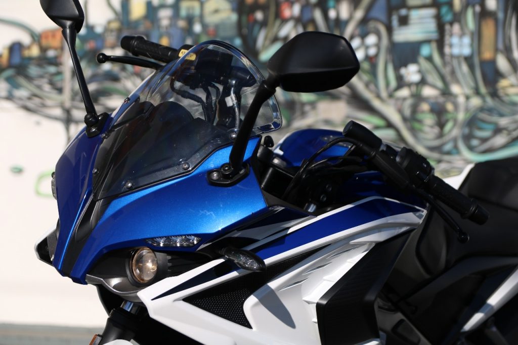 Test Ride: Bajaj Rouser RS 200 - Motoblog.com