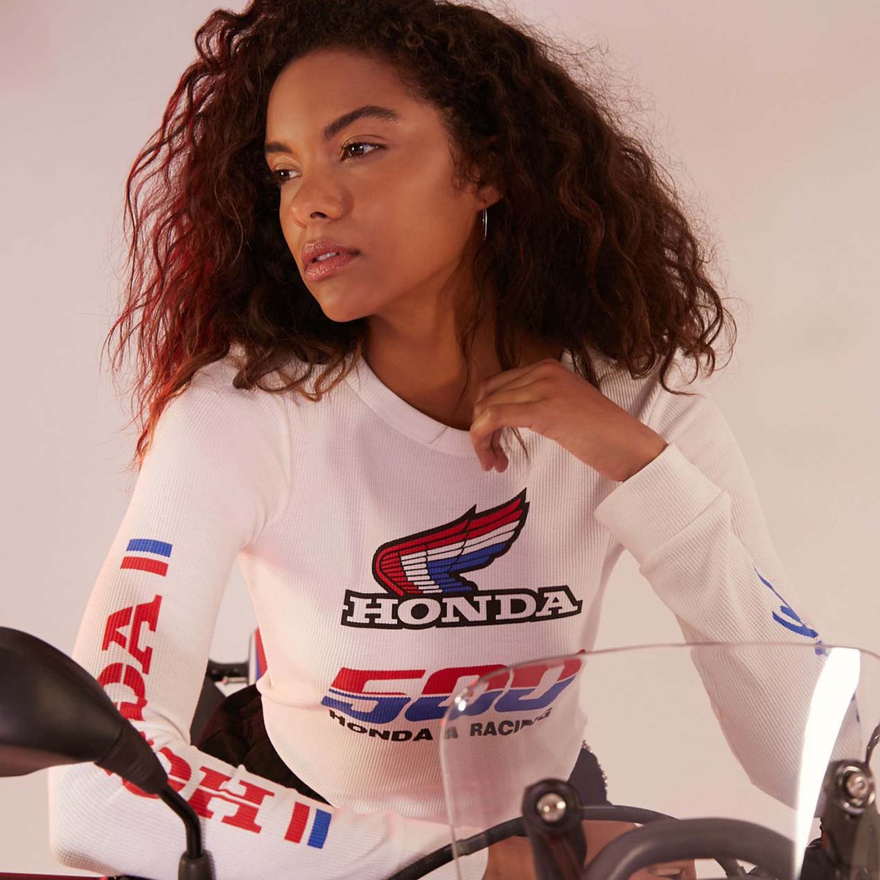 Fiebre Millennial: Honda y Forever 21 crean una línea de ropa joven ...