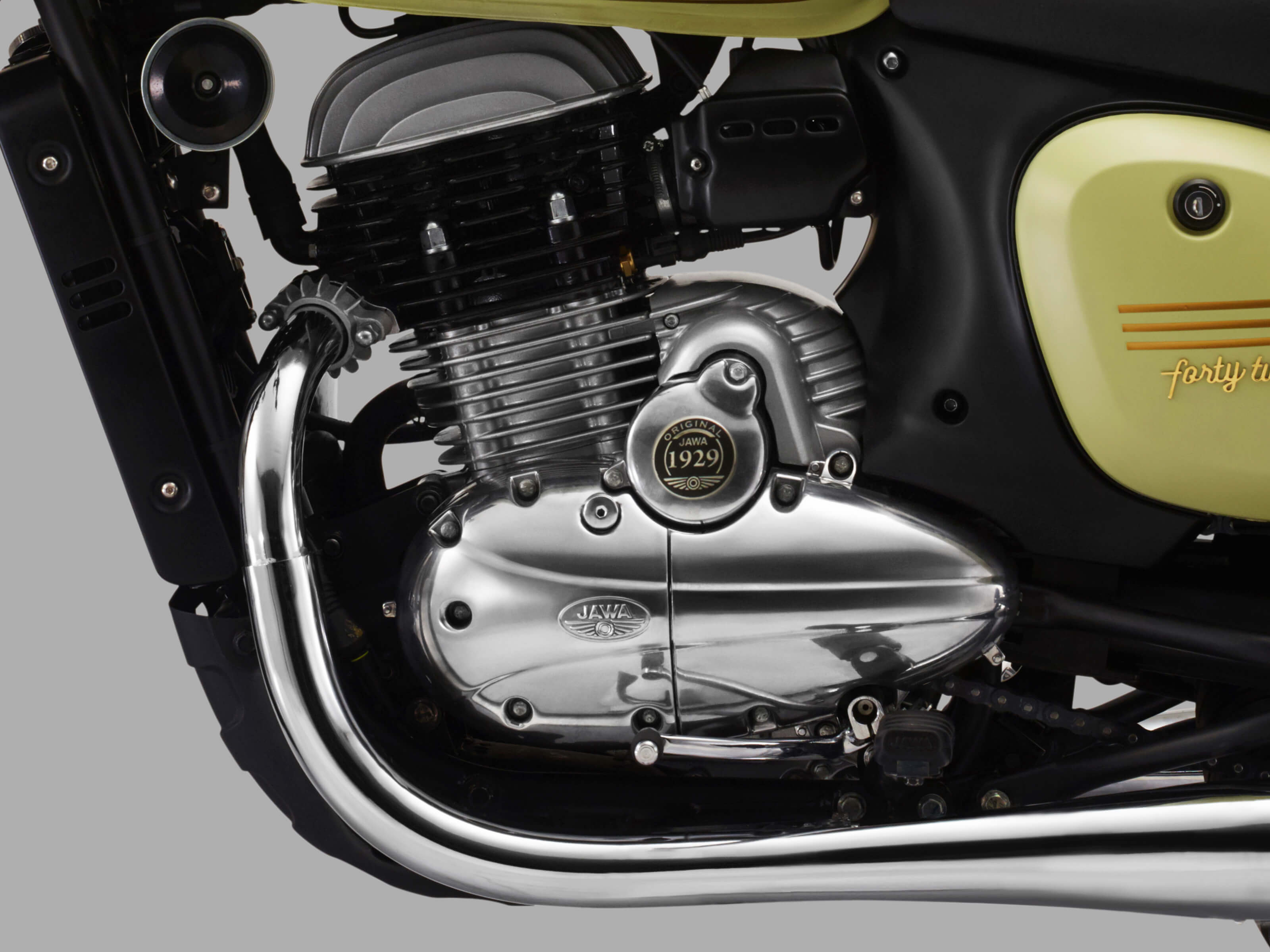 Jawa se suma a las motos retro y desafía a Royal Enfield con 3 modelos ...