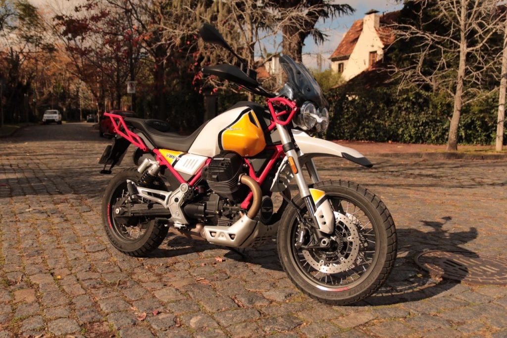 Motoblog Cotidiano: Moto Guzzi V85TT - Motoblog.com