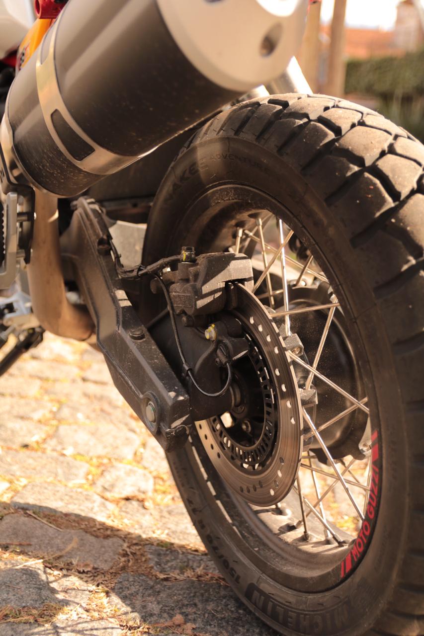 Test Ride: Moto Guzzi V85TT - Motoblog.com