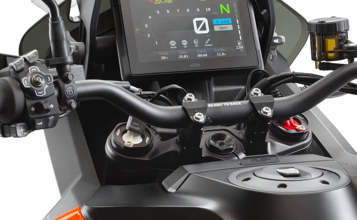 Se agranda el club del radar: Llega la KTM 1290 Super Adventure S 2021 ...