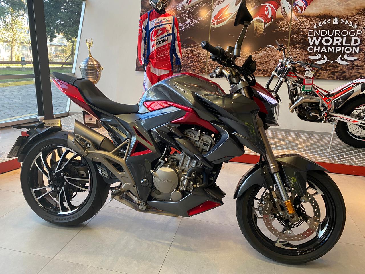 Visitamos la planta de Betamotor Argentina para ver el ensamble de la ...