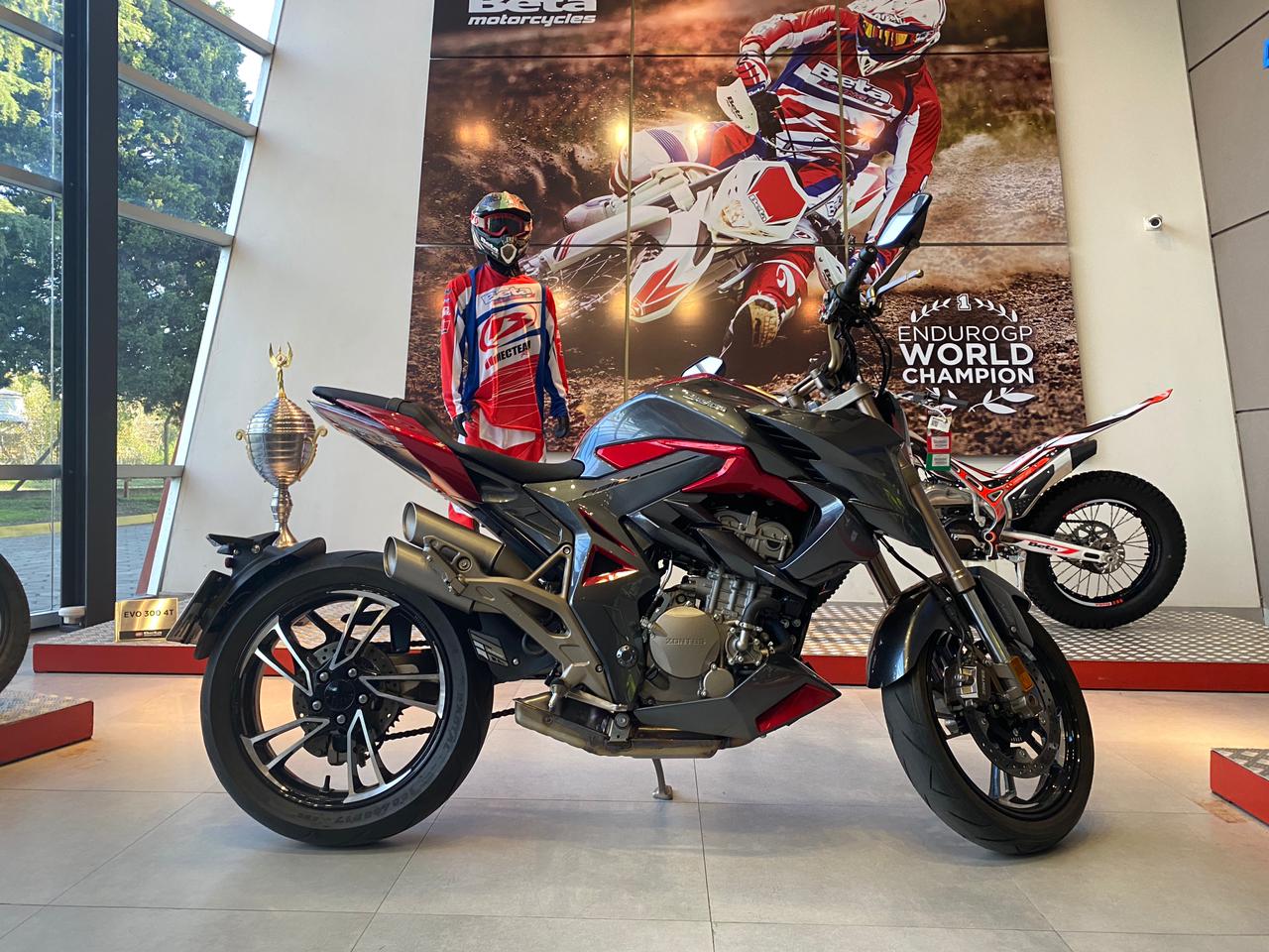 Visitamos la planta de Betamotor Argentina para ver el ensamble de la ...