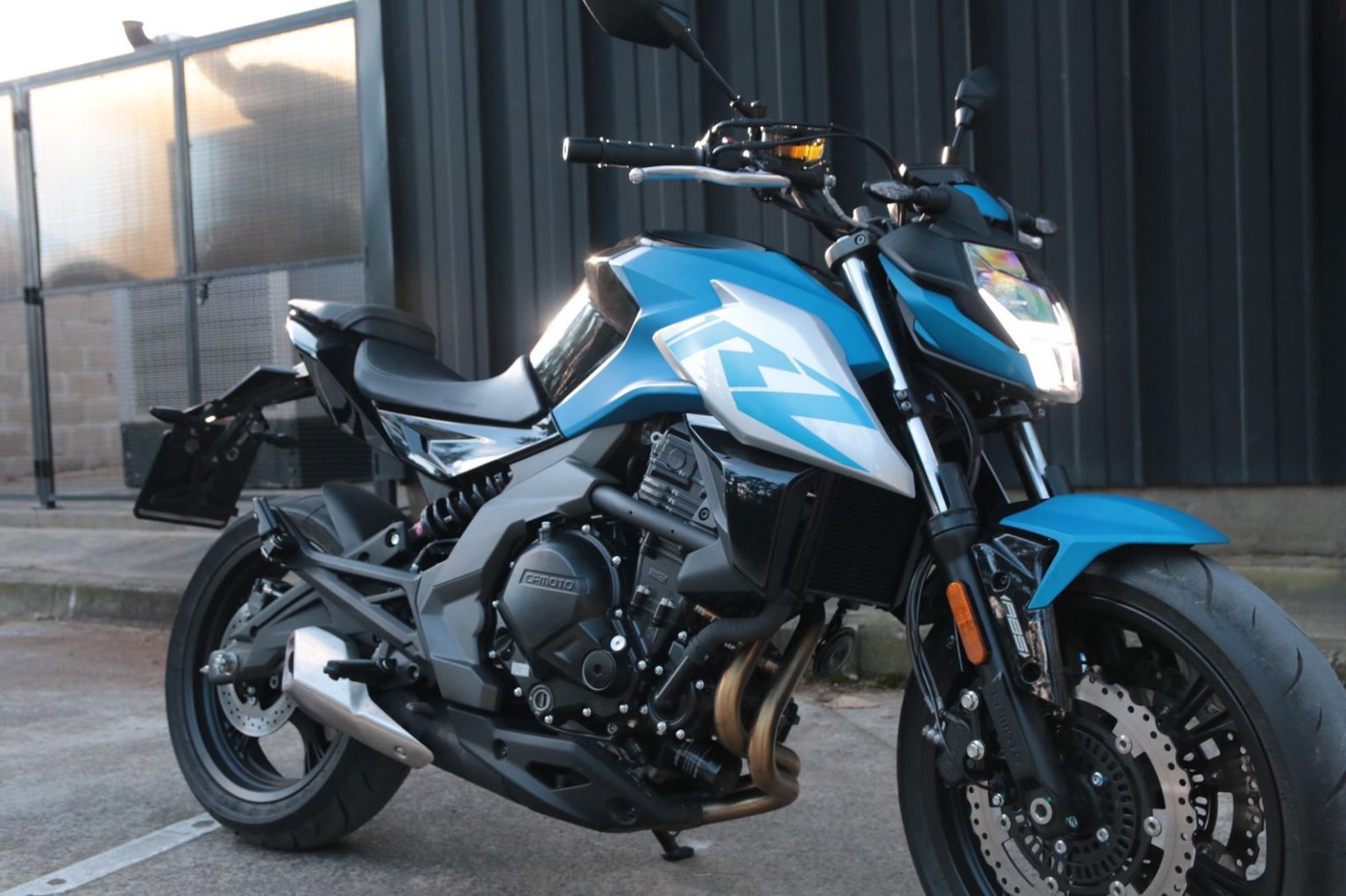 Test Ride: RZ400 CFMoto by Zanella - Motoblog.com