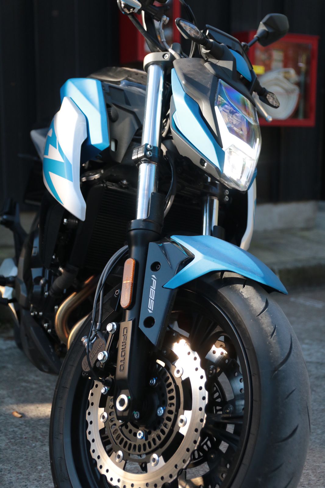 Test Ride: RZ400 CFMoto by Zanella - Motoblog.com