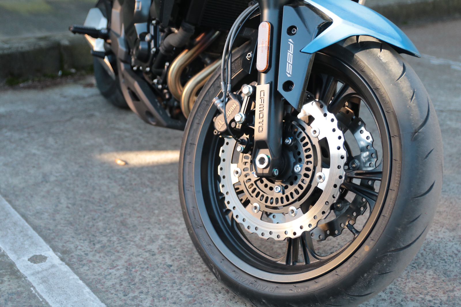 Test Ride: RZ400 CFMoto by Zanella - Motoblog.com