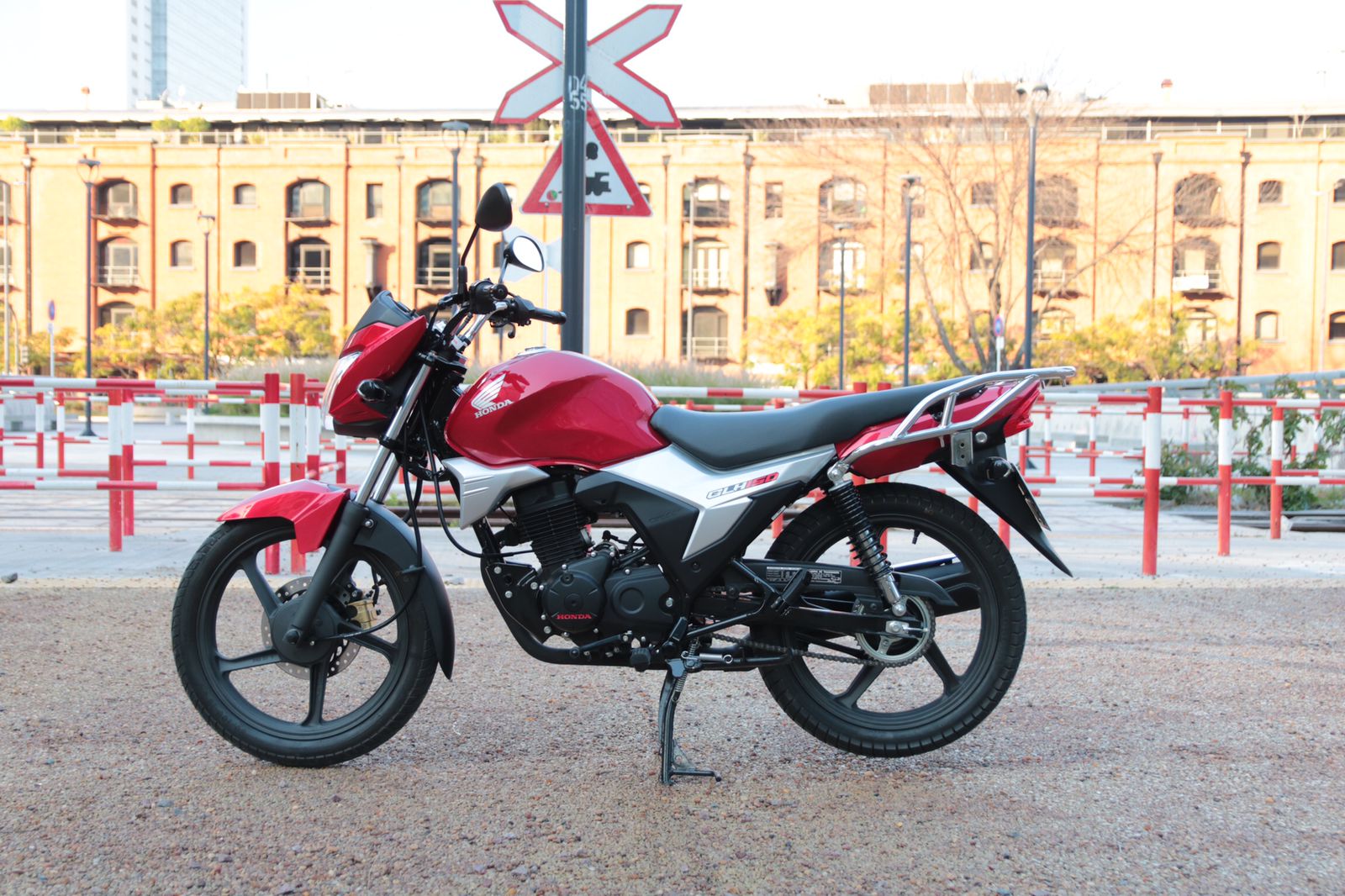 Test Ride: Honda GLH 150 - Motoblog.com