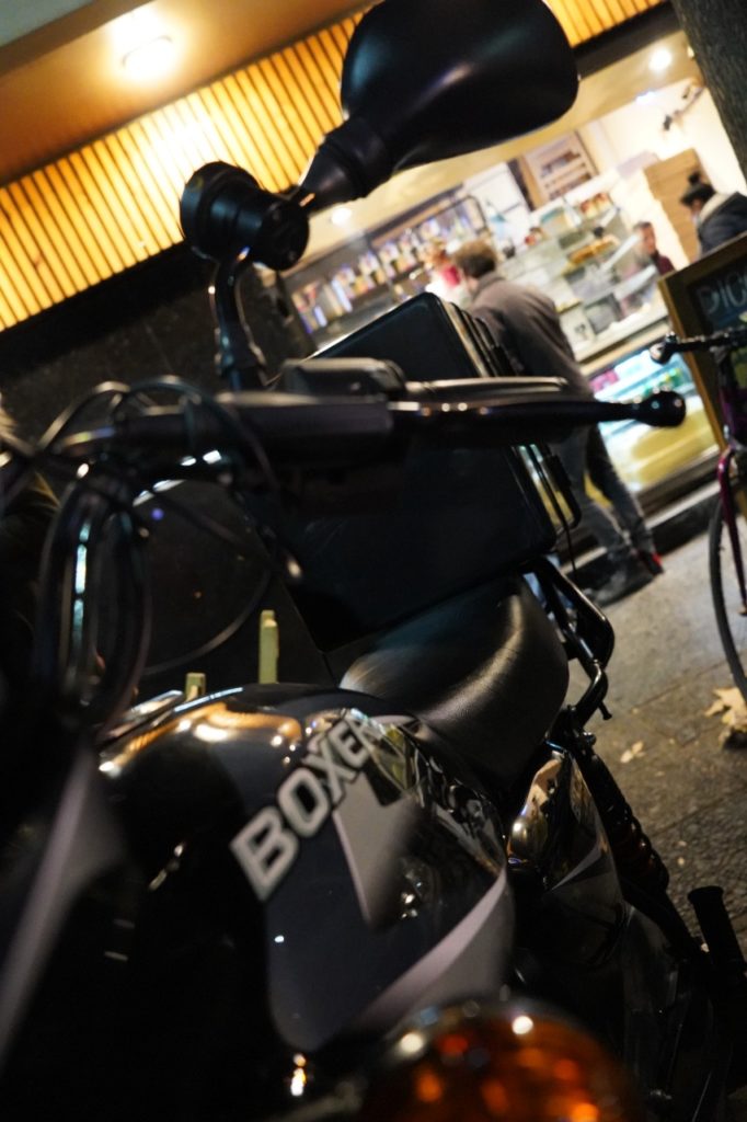 Test Ride: Bajaj Boxer 150 - Motoblog.com