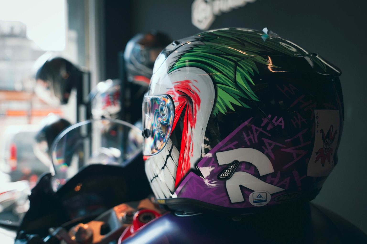 Test Ride HJC RPHA 11 Pro: Un casco de altas prestaciones para todos ...