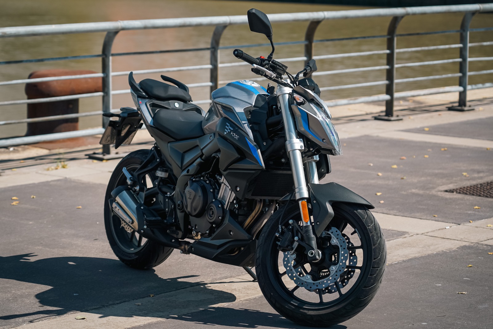 Test Ride: Voge 500R - Motoblog.com