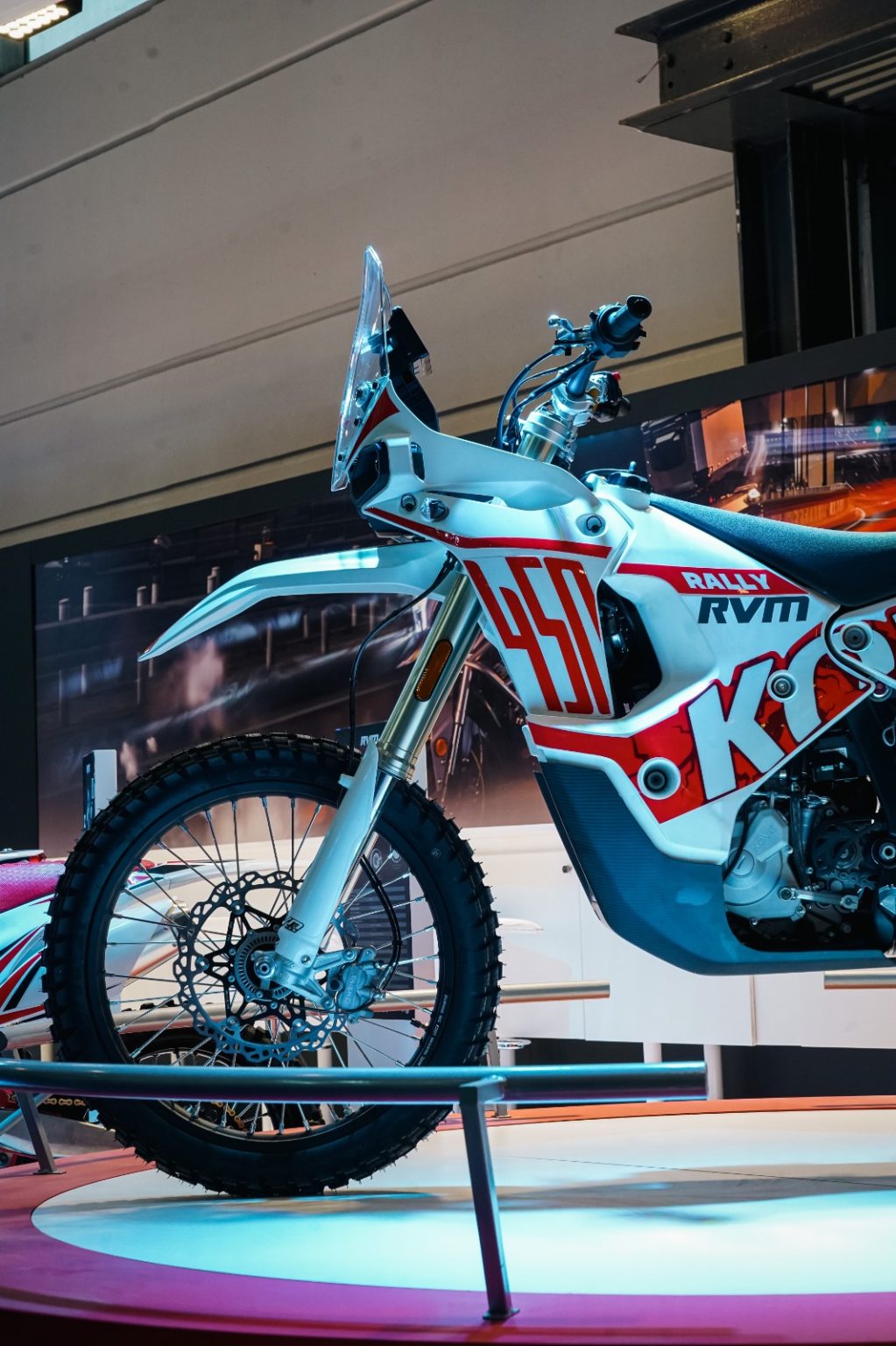 Salón Moto 2023: RVM se la juega y trae la primera moto de rally ...