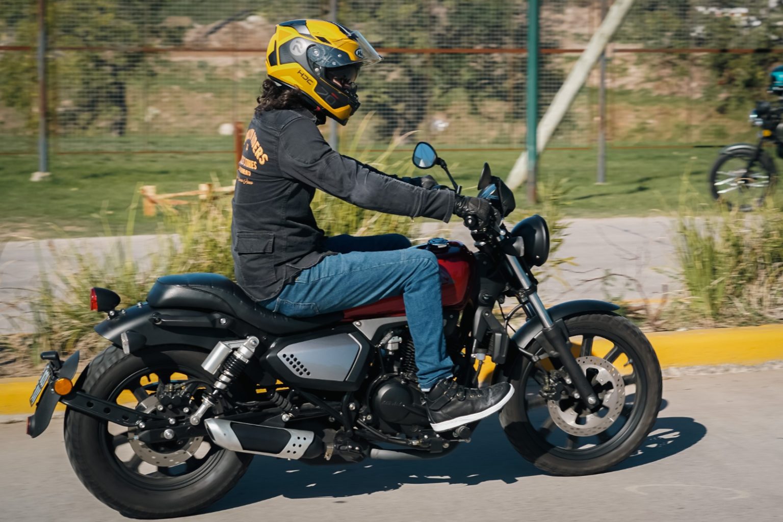 Test Ride: Keeway K-Light 202 - Motoblog.com