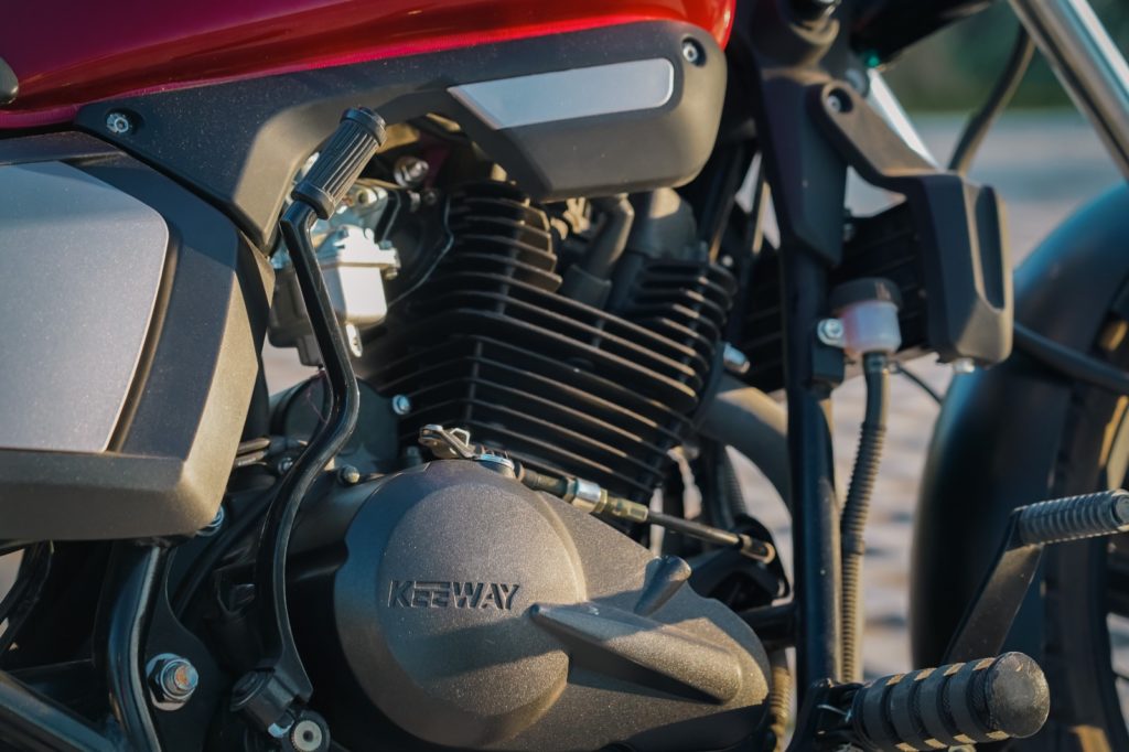 Test Ride: Keeway K-Light 202 - Motoblog.com