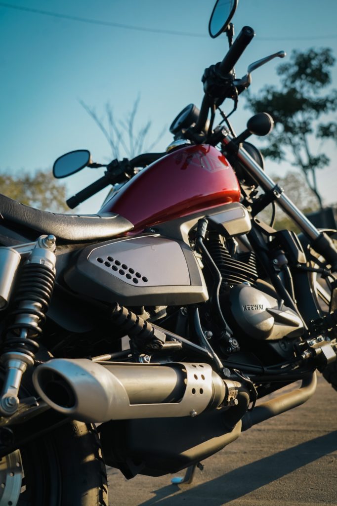 Test Ride: Keeway K-Light 202 - Motoblog.com