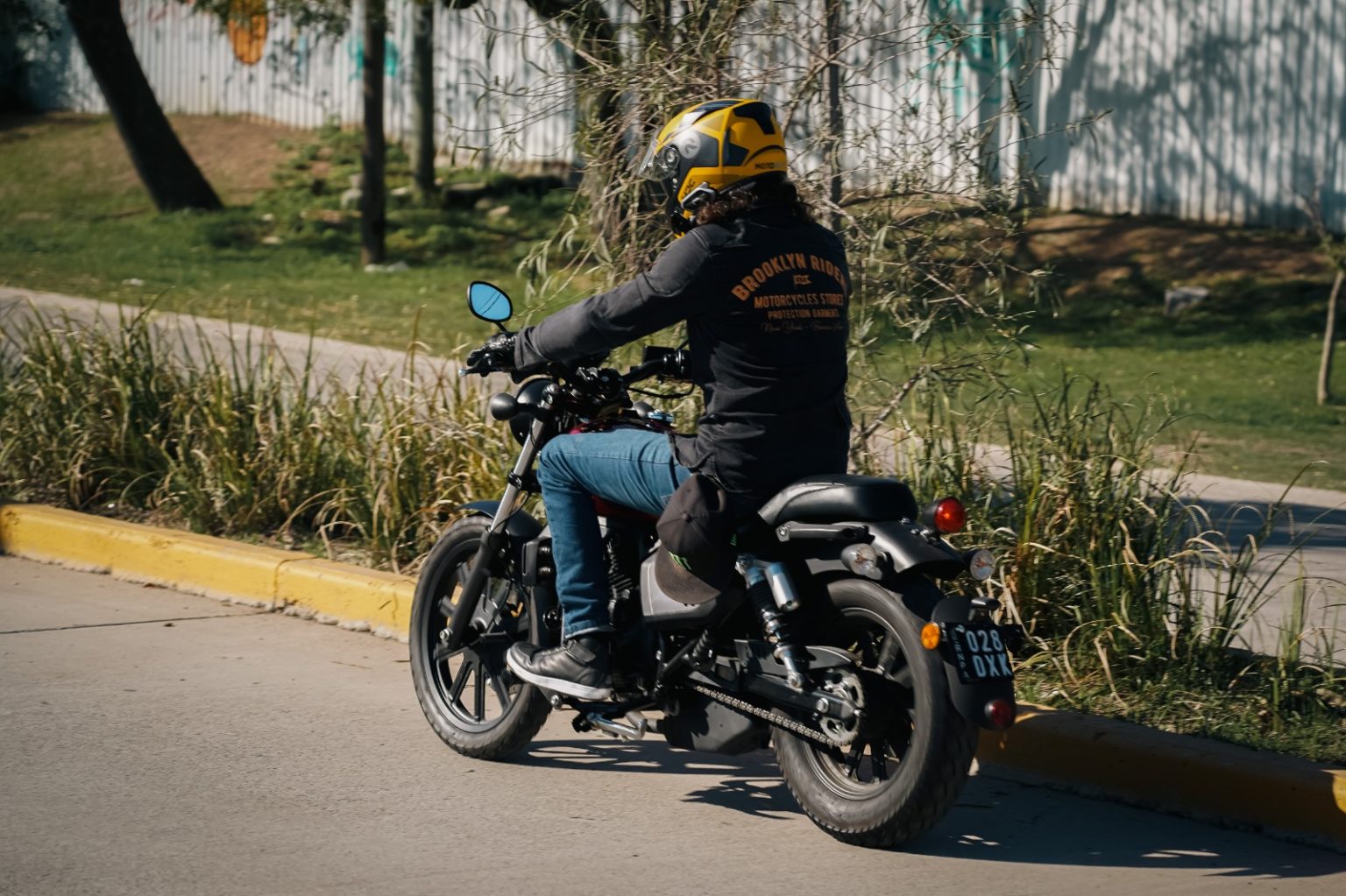 Test Ride: Keeway K-Light 202 - Motoblog.com