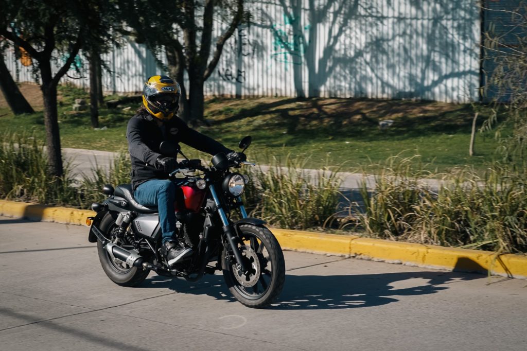 Test Ride: Keeway K-Light 202 - Motoblog.com