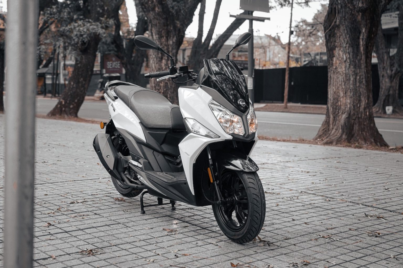 Test Ride: SYM Jet 14 200 - Motoblog.com