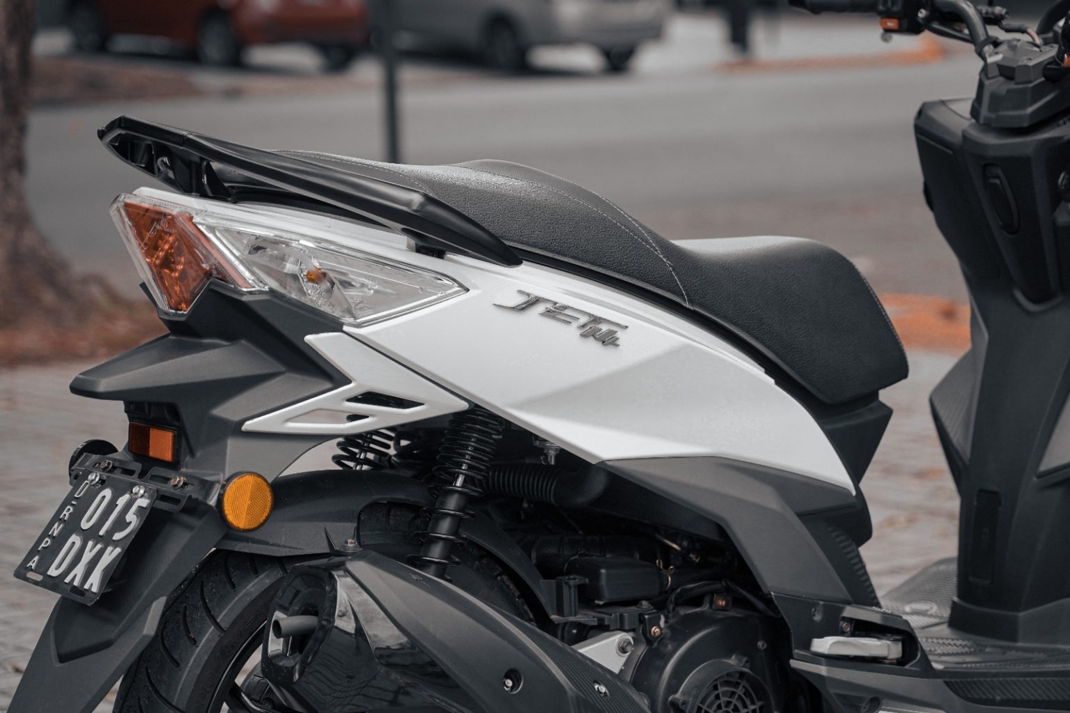 Test Ride: SYM Jet 14 200 - Motoblog.com