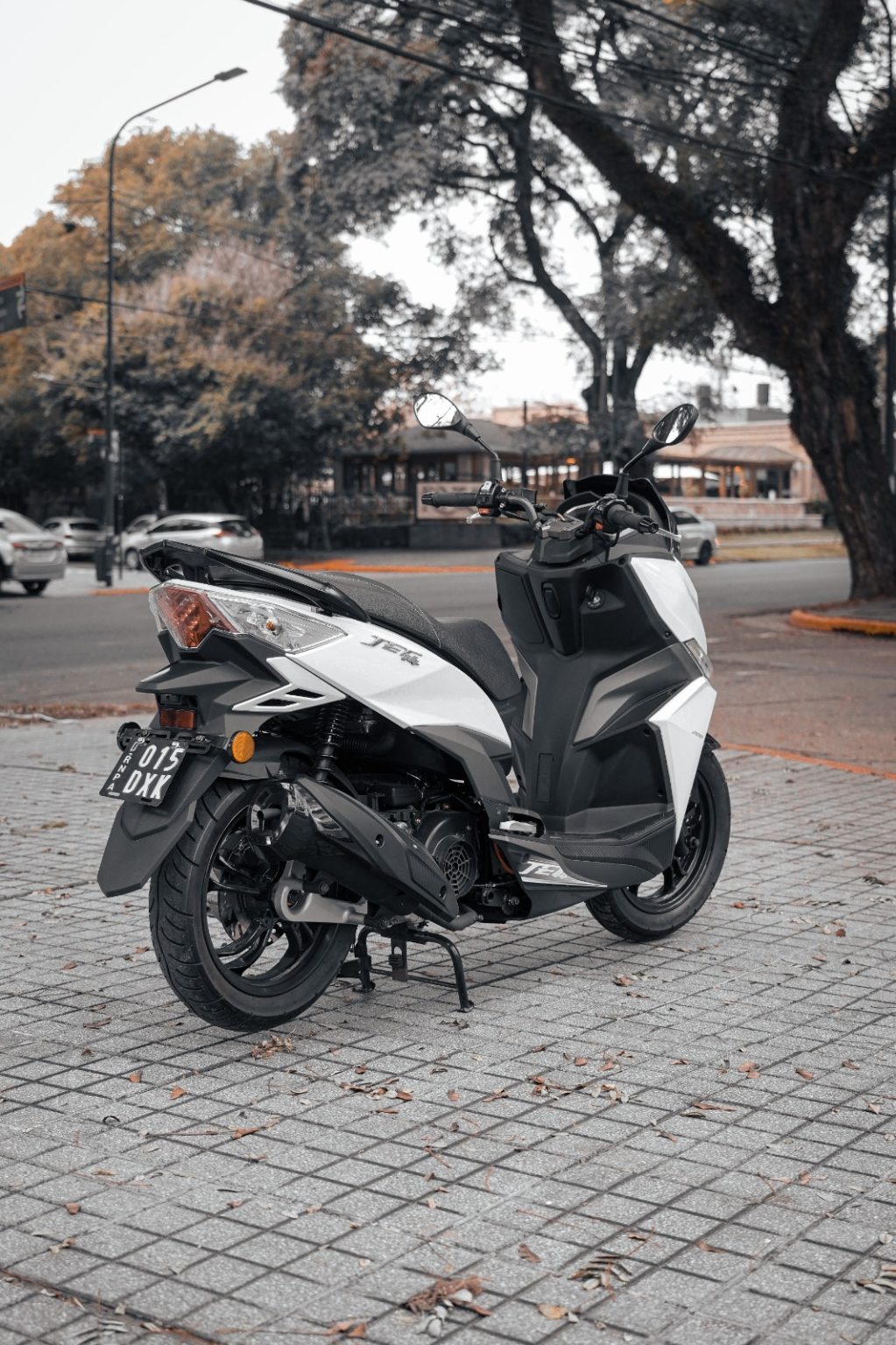 Test Ride: SYM Jet 14 200 - Motoblog.com