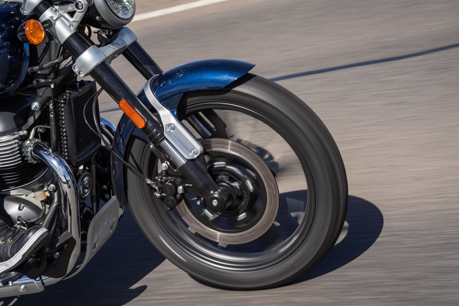 Test Ride: Royal Enfield Super Meteor 650 - Motoblog.com