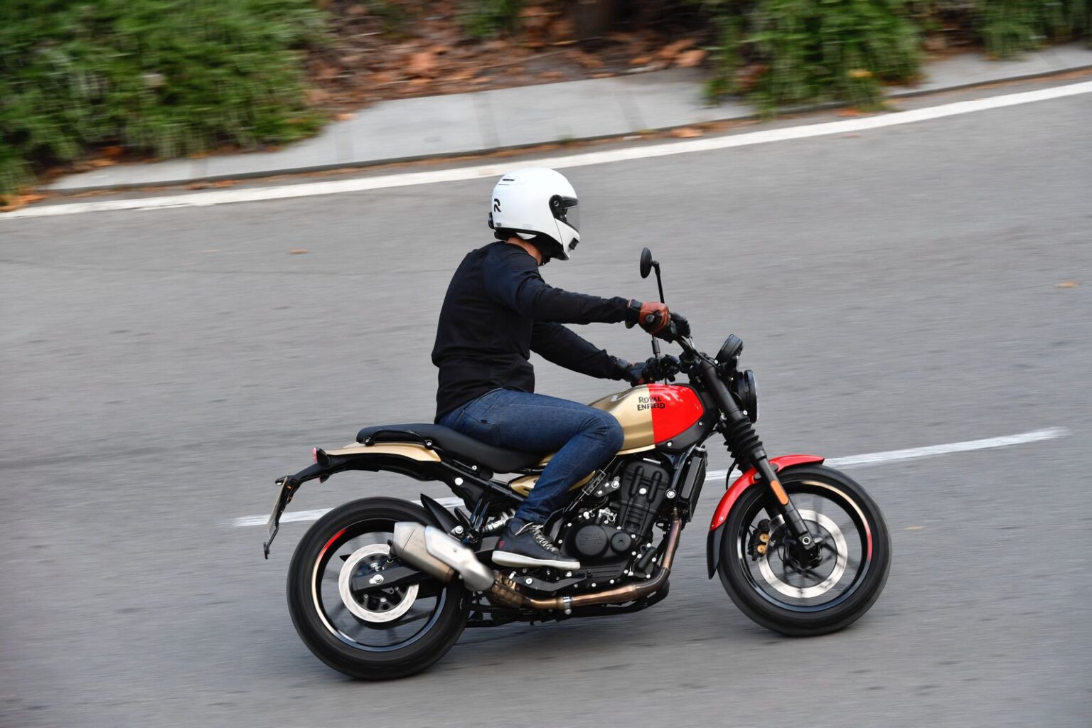 GRR 450: Barcelona fue testigo del desembarco de la mejor Royal Enfield ...