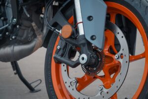 Test ride: KTM 390 Duke (G3) - Motoblog.com