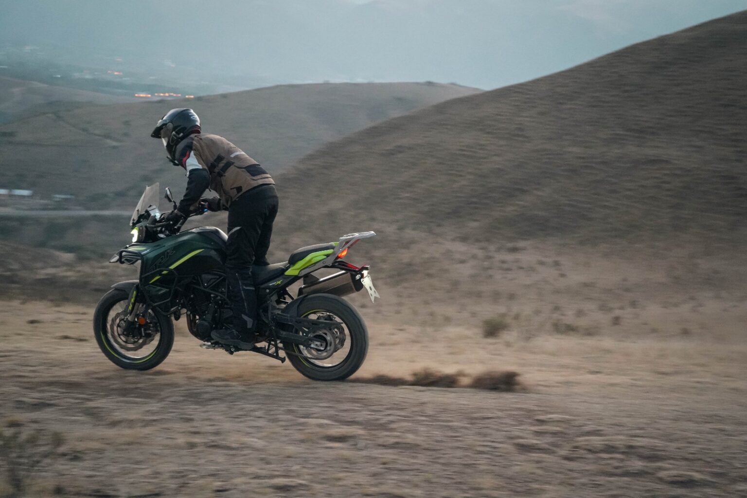 Test Ride: Benelli TRK 702X - Motoblog.com