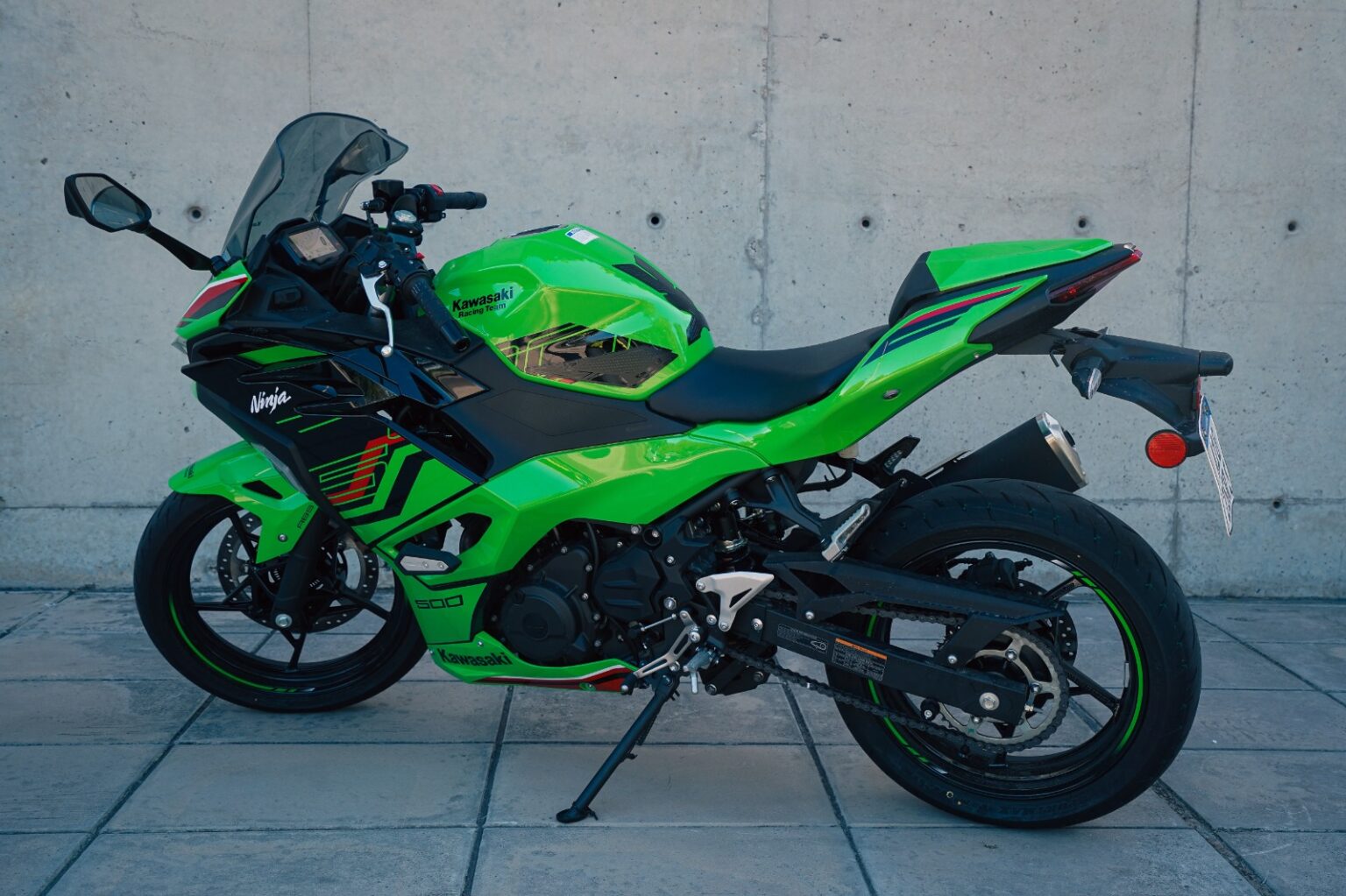 Test Ride: Kawasaki Z500 y Ninja 500 - Motoblog.com