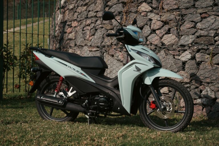 Test Ride: Honda Wave 110S - Motoblog.com