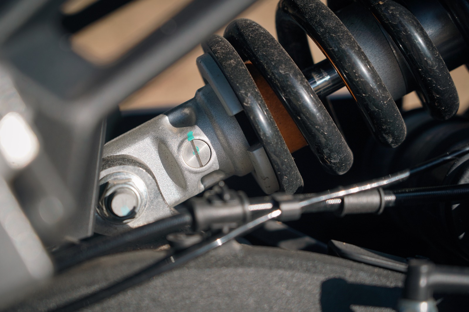 Test ride: QJMOTOR SRT 800SX - Motoblog.com